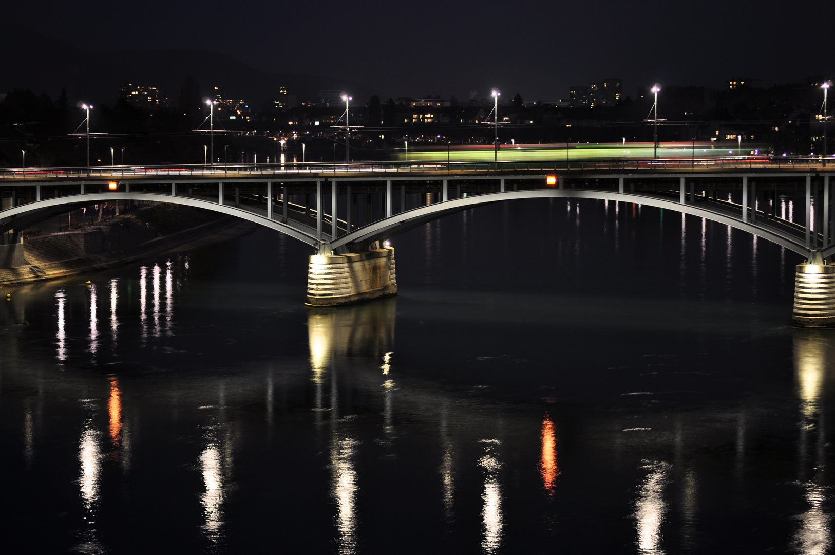 Wettsteinbrücke in Basel Foto & Bild | architektur, straßen & brücken ...