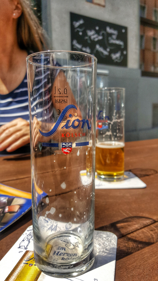 WIDER der leeren STANGE Kölsch Foto & Bild | streetfotografie mit ...