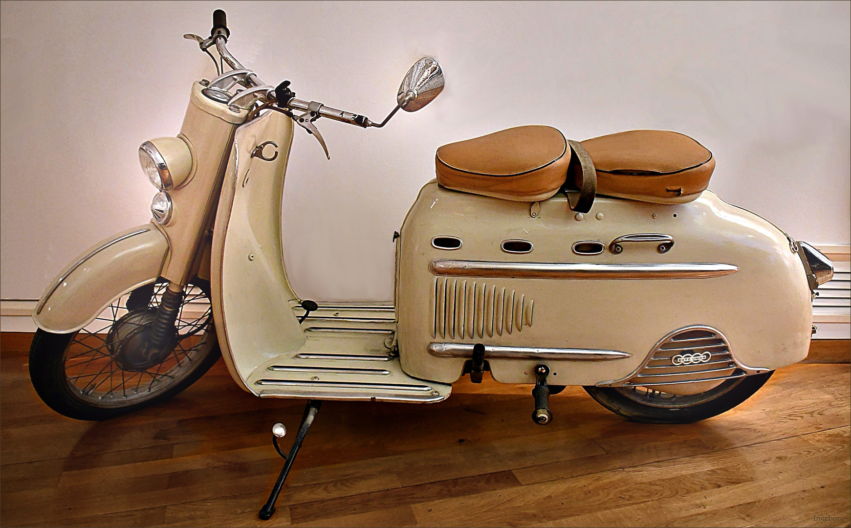 = wie dazumal: Motorroller „Hobby-Luxus" = Foto & Bild | indoor ...