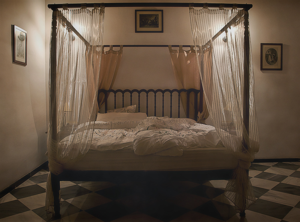 wie man sich bettet ... Foto & Bild | möbel, alltagsdesign, mallorca ...