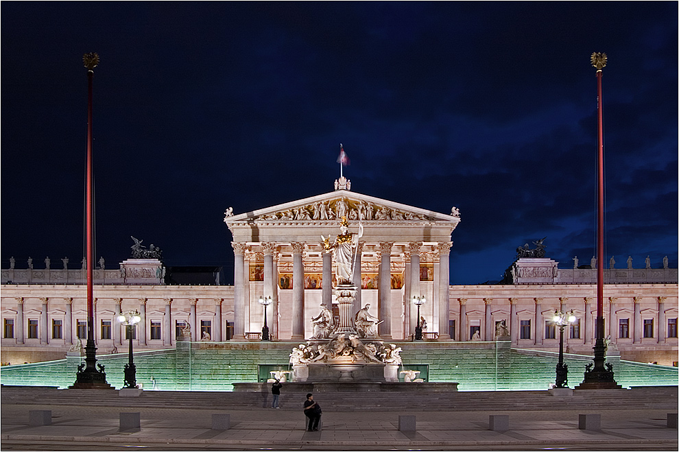 Wien Parlament Foto & Bild | architektur, architektur bei nacht, motive ...