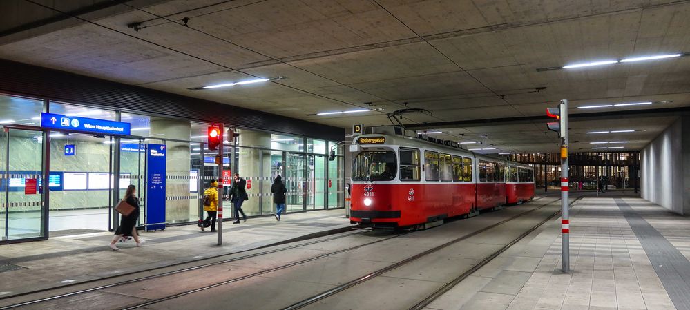 Wiener Linien (13 von 18) Foto & Bild | wien, straßenbahn, haltestelle ...