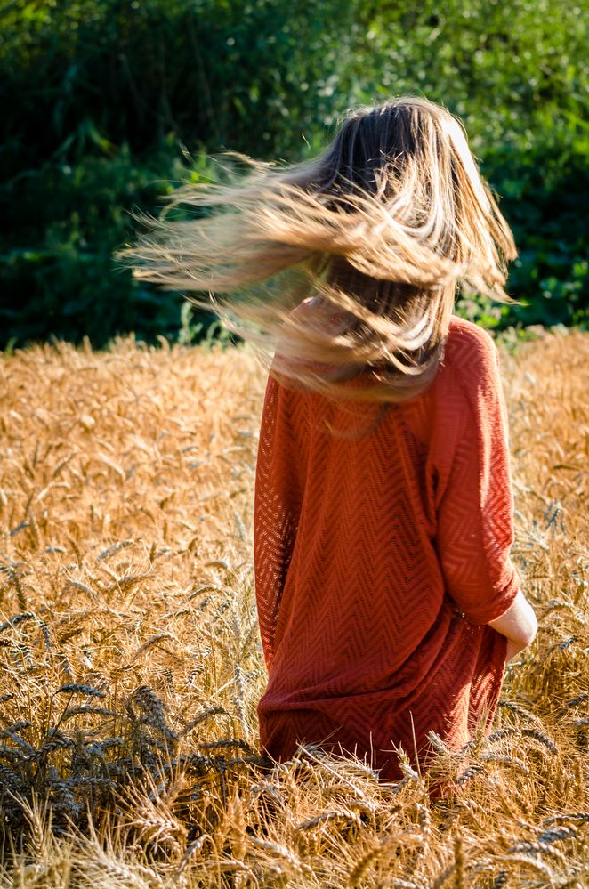 Wind Foto & Bild | portrait, portrait frauen, outdoor Bilder auf ...