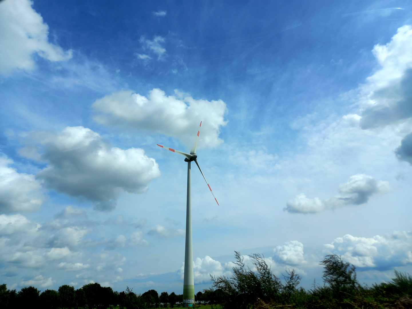 Windiger blauer Montag Foto & Bild | projekte, 1 - montag - blue monday, thementage Bilder auf ...