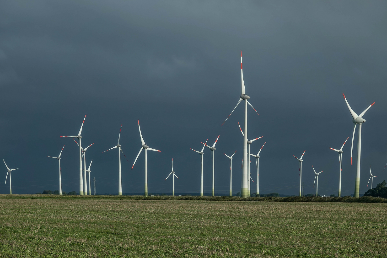 Windkraft ... Foto & Bild | motive, windkraft, windräder Bilder auf ...