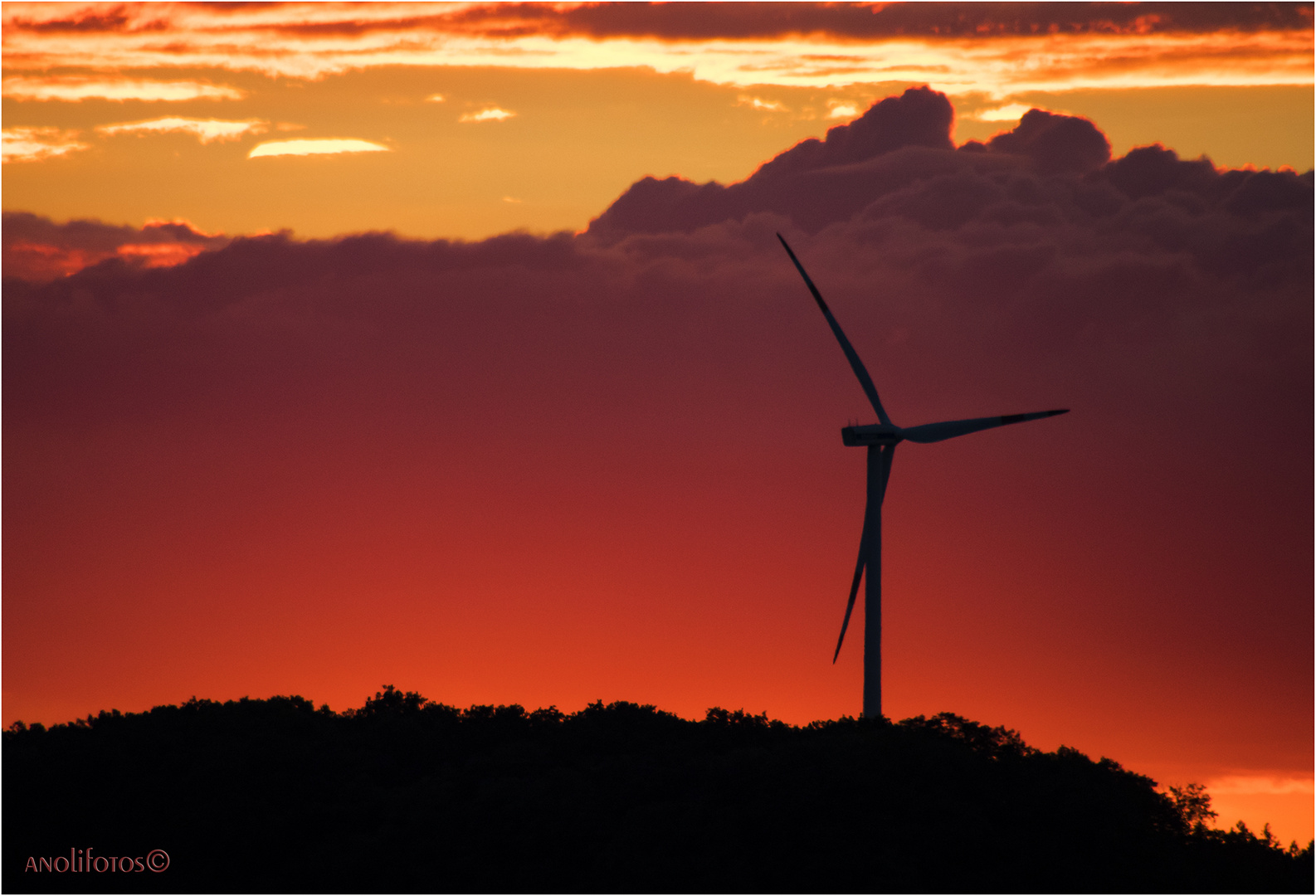 Windrad Foto & Bild | sonnenuntergang, natur, landschaft Bilder auf ...