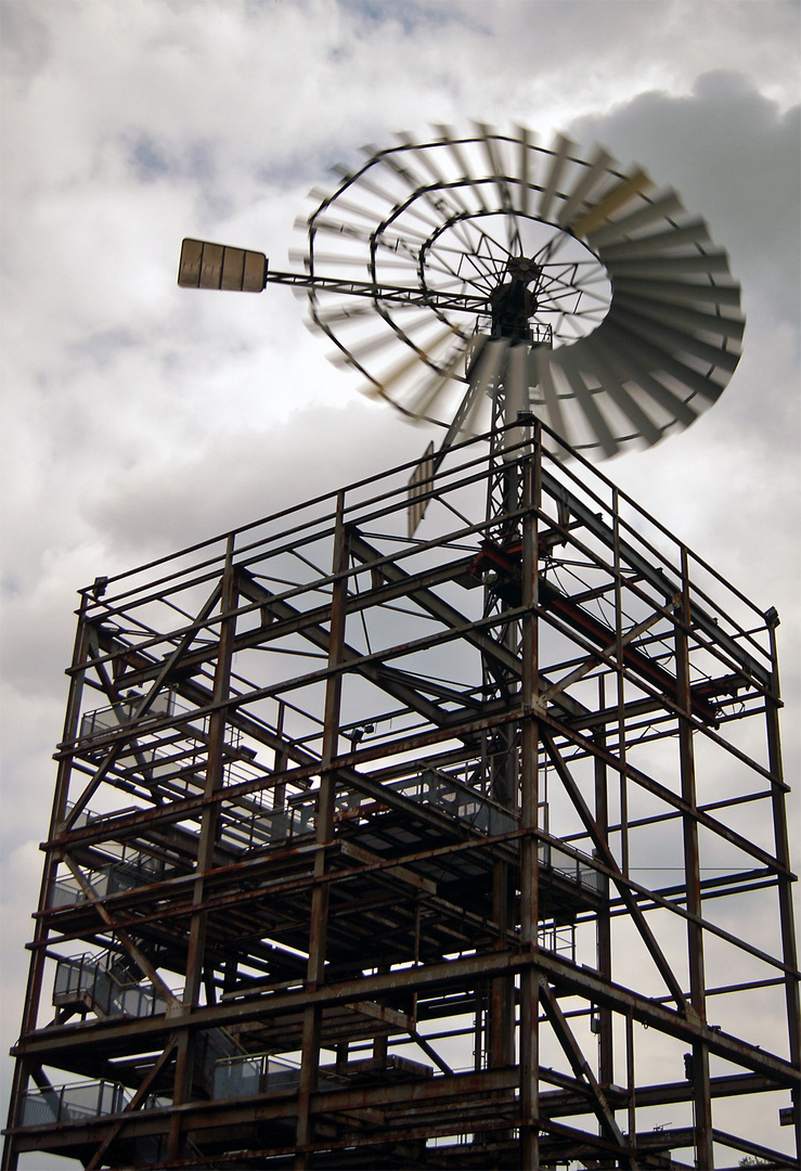 Windrad Foto & Bild | dokumentation, outdoor, natur Bilder auf ...