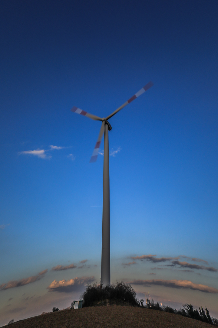 Windrad_2 Foto & Bild | industrie und technik, jahreszeiten ...