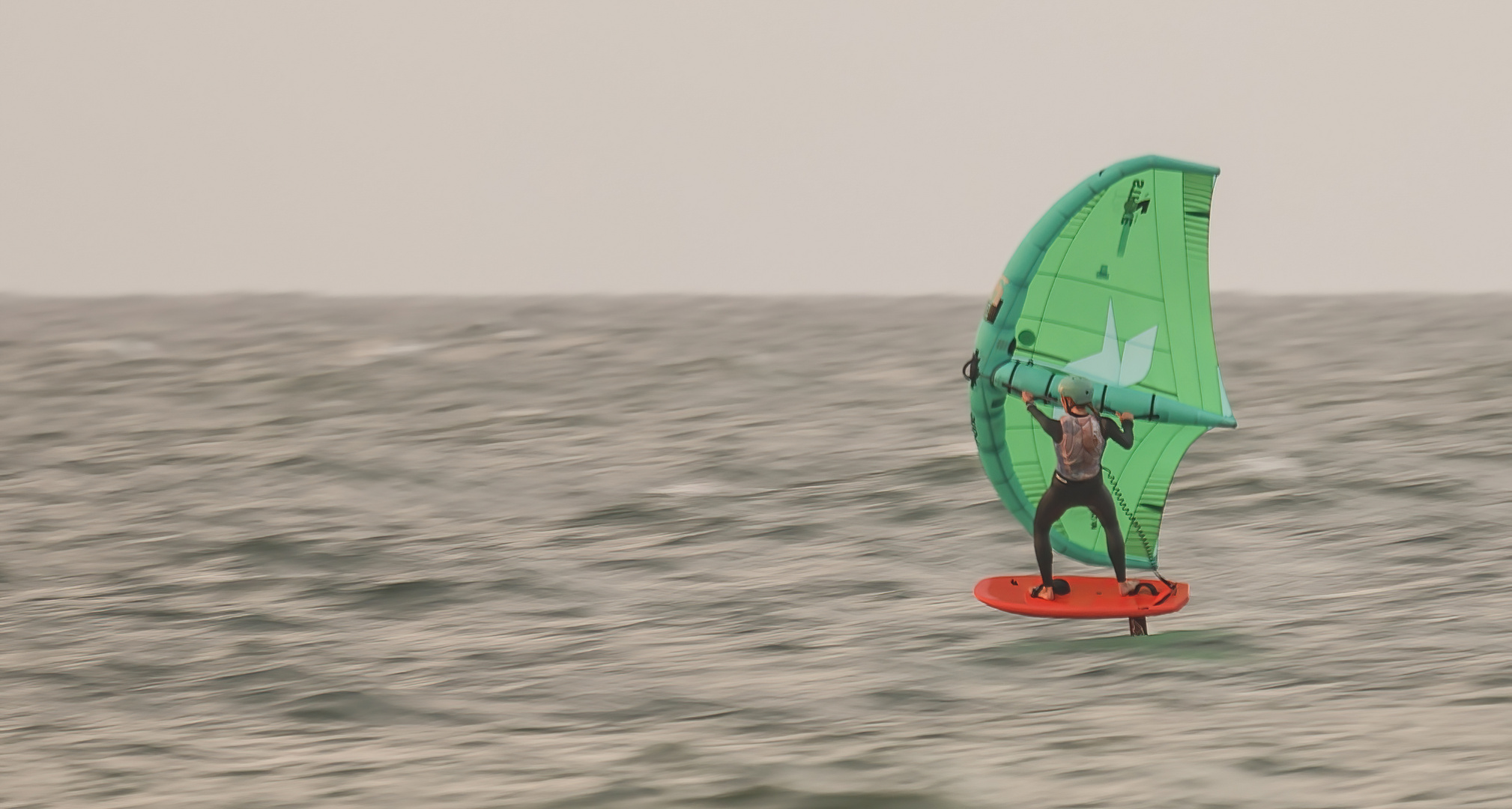 Wingsurfer Foto & Bild | sport, wassersport, mitzieher Bilder auf ...