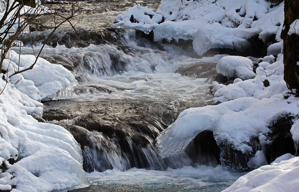 Winterbach Foto & Bild | jahreszeiten, winter, winterzeit Bilder auf ...