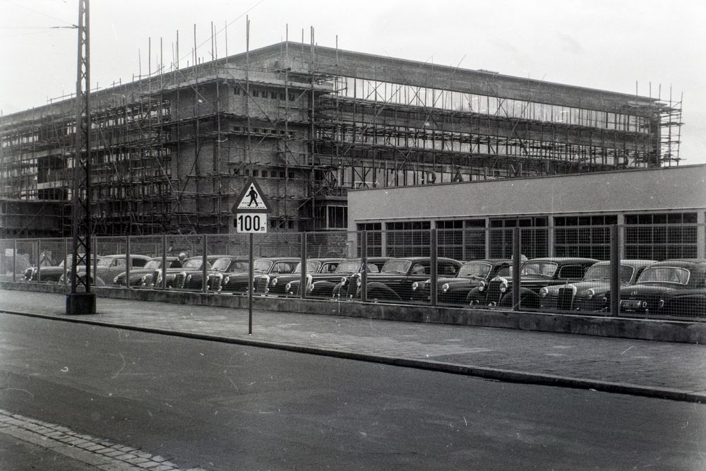 Wirtschaftswunder 1 Foto & Bild | dokumentation, monochrome, straße ...