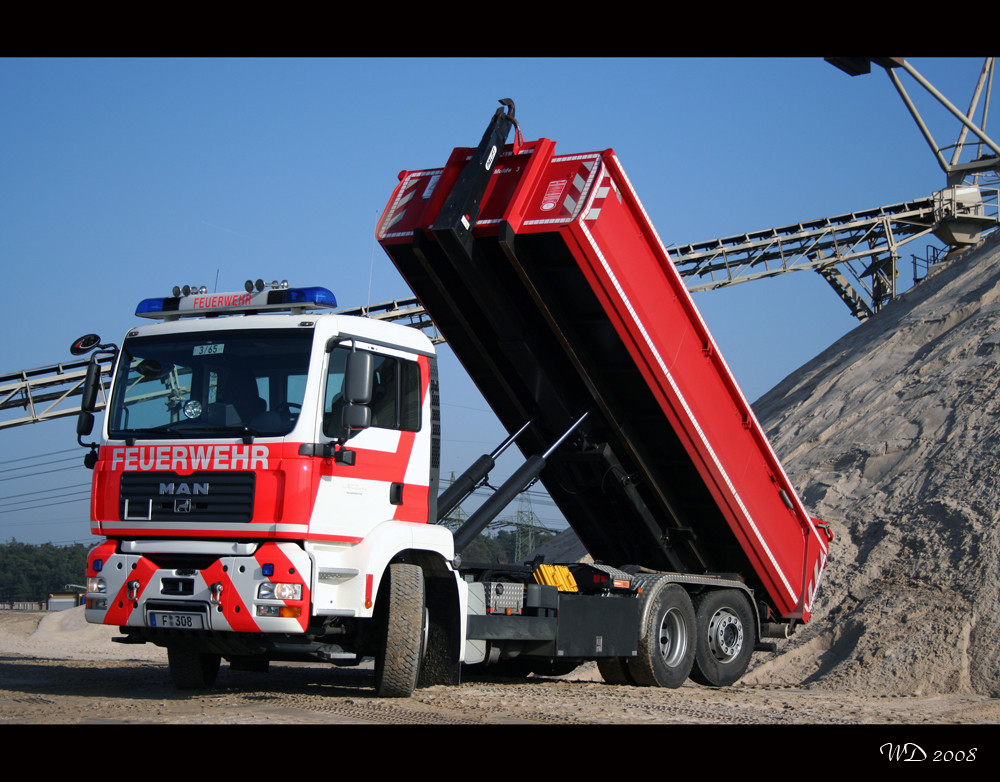 WLF 3/65 MAN TGA Foto & Bild | autos & zweiräder, feuerwehr ...