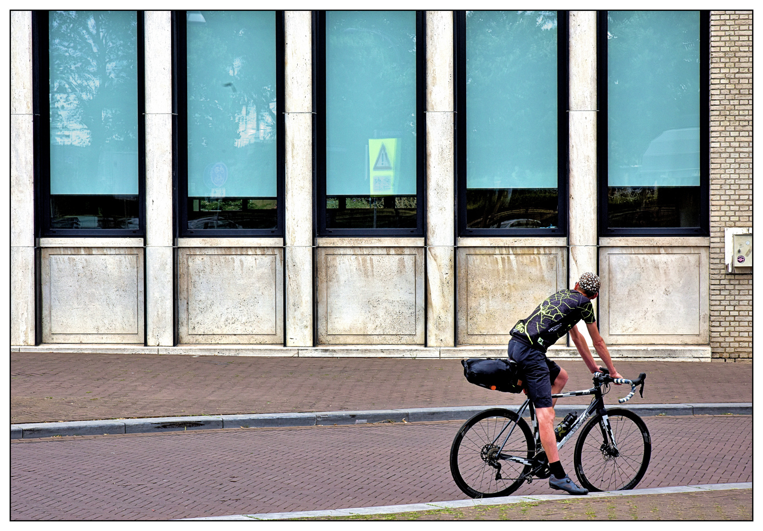 Wohin? Foto & Bild | architektur, reportage dokumentation, streetfotografie mit menschen Bilder ...