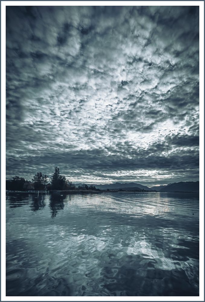 Wolken im See Foto & Bild | landschaft, himmel, bach, fluss & see Bilder auf fotocommunity