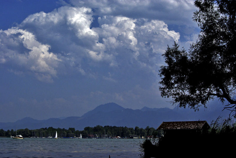 Wolken über dem Chiemsee Foto & Bild | deutschland, europe, bayern Bilder auf fotocommunity