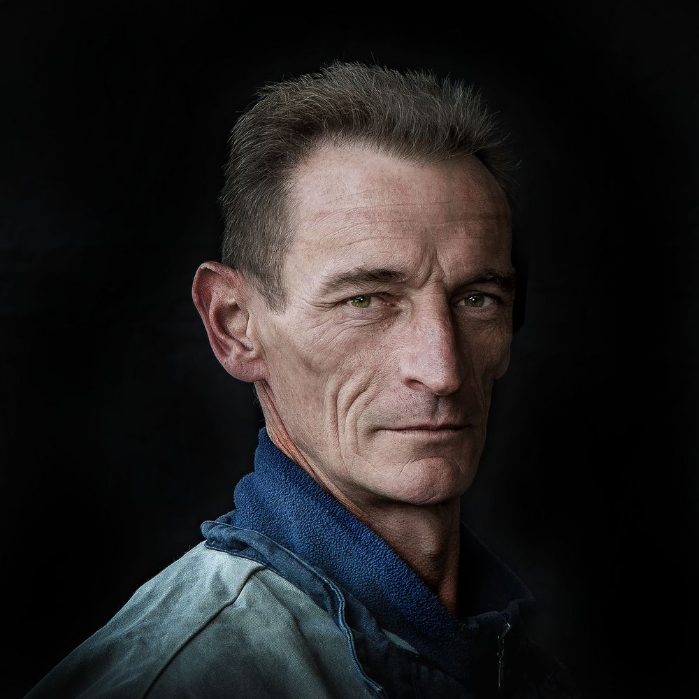 Working Class Hero Foto & Bild | portrait, portraitfotografie männer ...