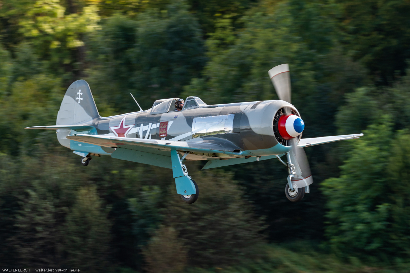 Yak 11 Foto & Bild | sport, reportage dokumentation, flugsport Bilder ...