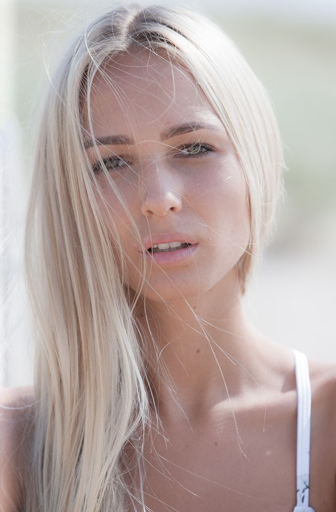 Yara Foto & Bild | portrait, portrait frauen, outdoor Bilder auf ...