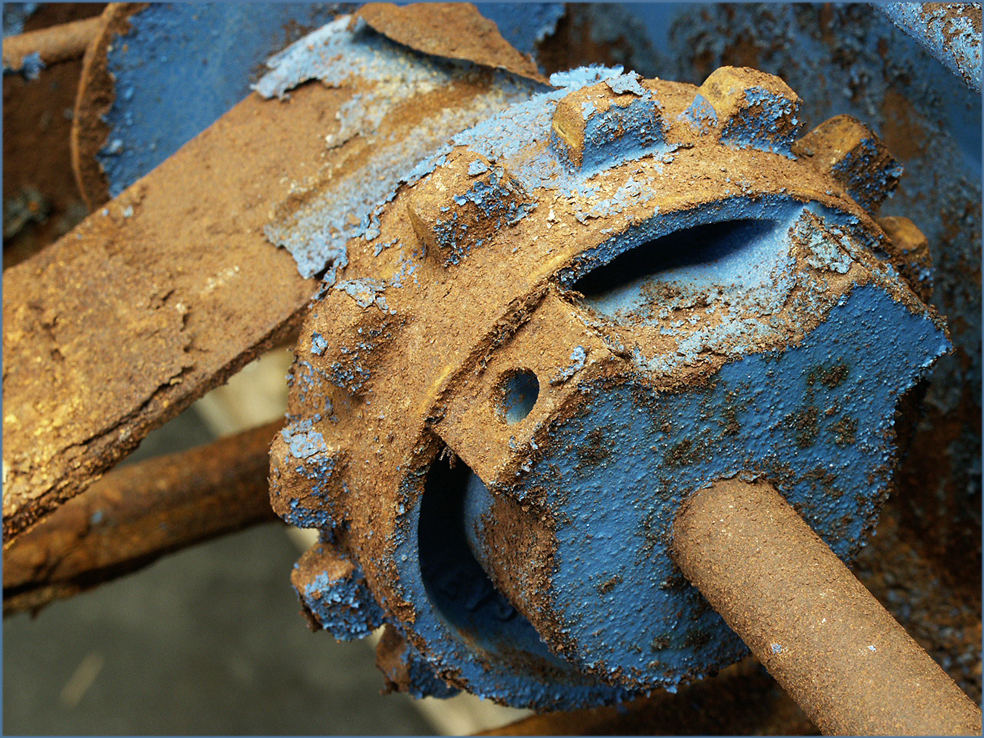 Zahn der Zeit Foto & Bild | industrie und technik, technik-details ...