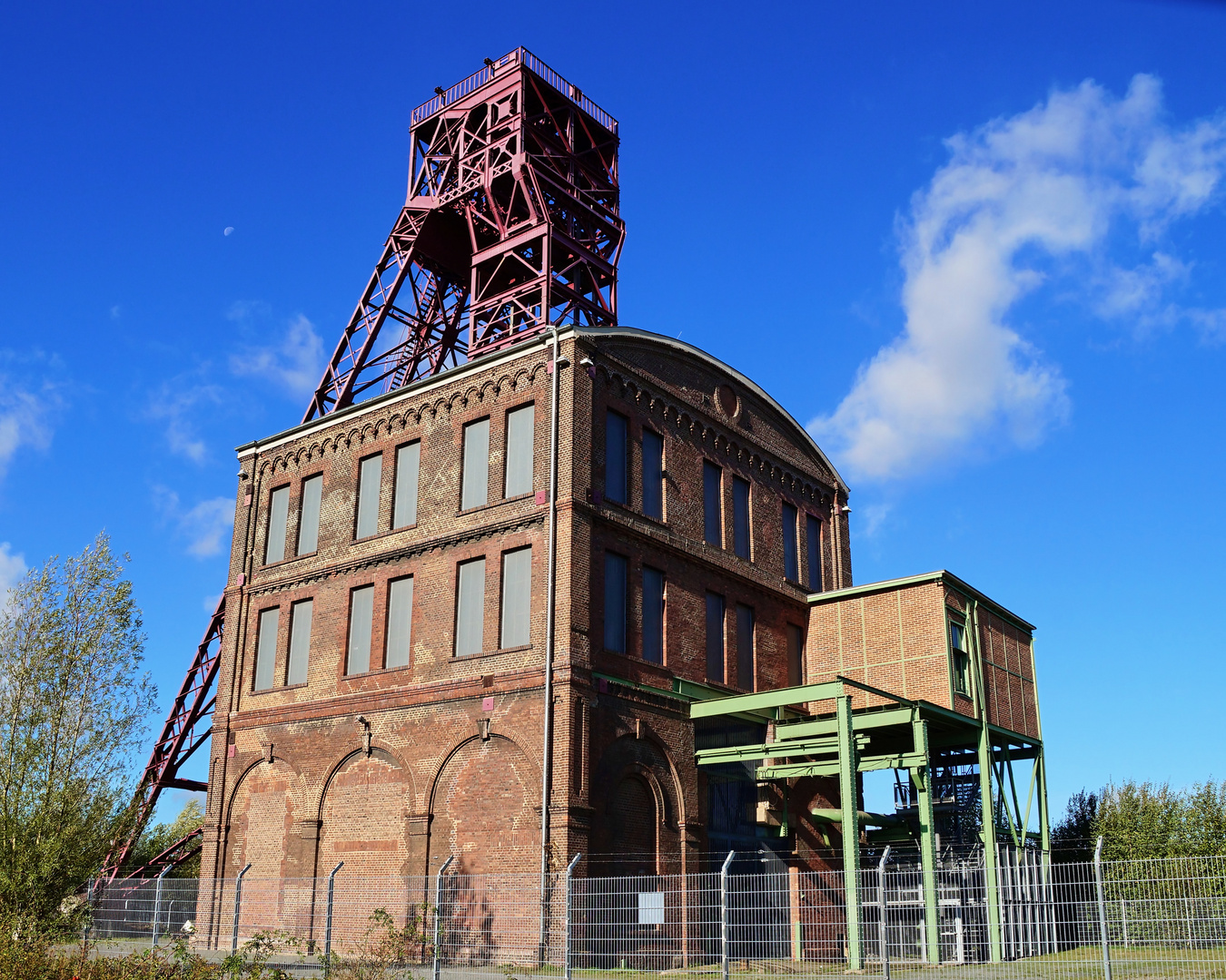 Zeche Sterkrade - Schacht 1 Foto & Bild | industrie und technik ...