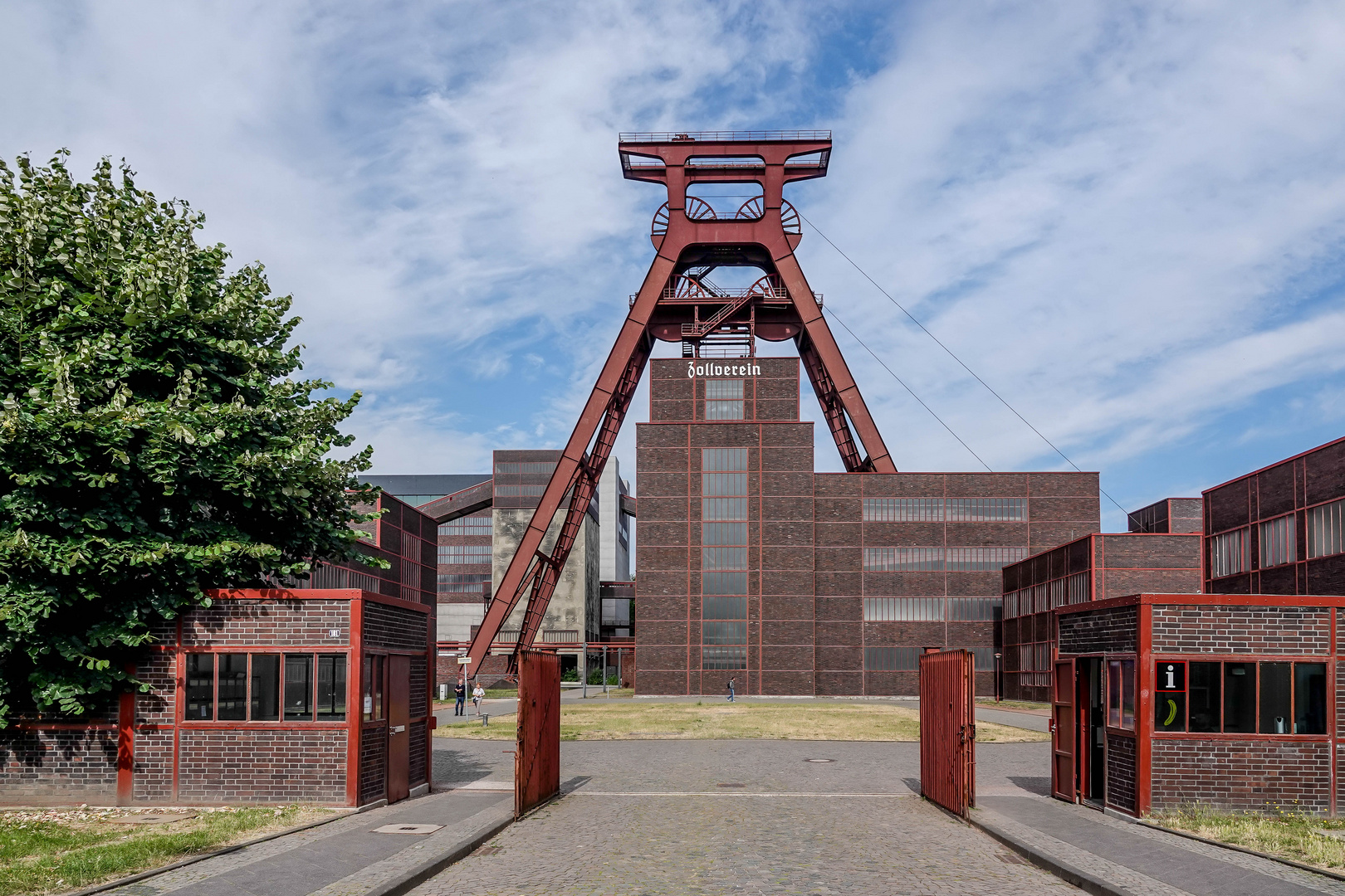 Zeche und Kokerei Zollverein Essen (01) Foto & Bild | industriekultur ...