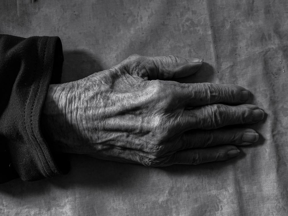 Zeichen des Alters Foto & Bild | körperdetails, hände, menschlich ...