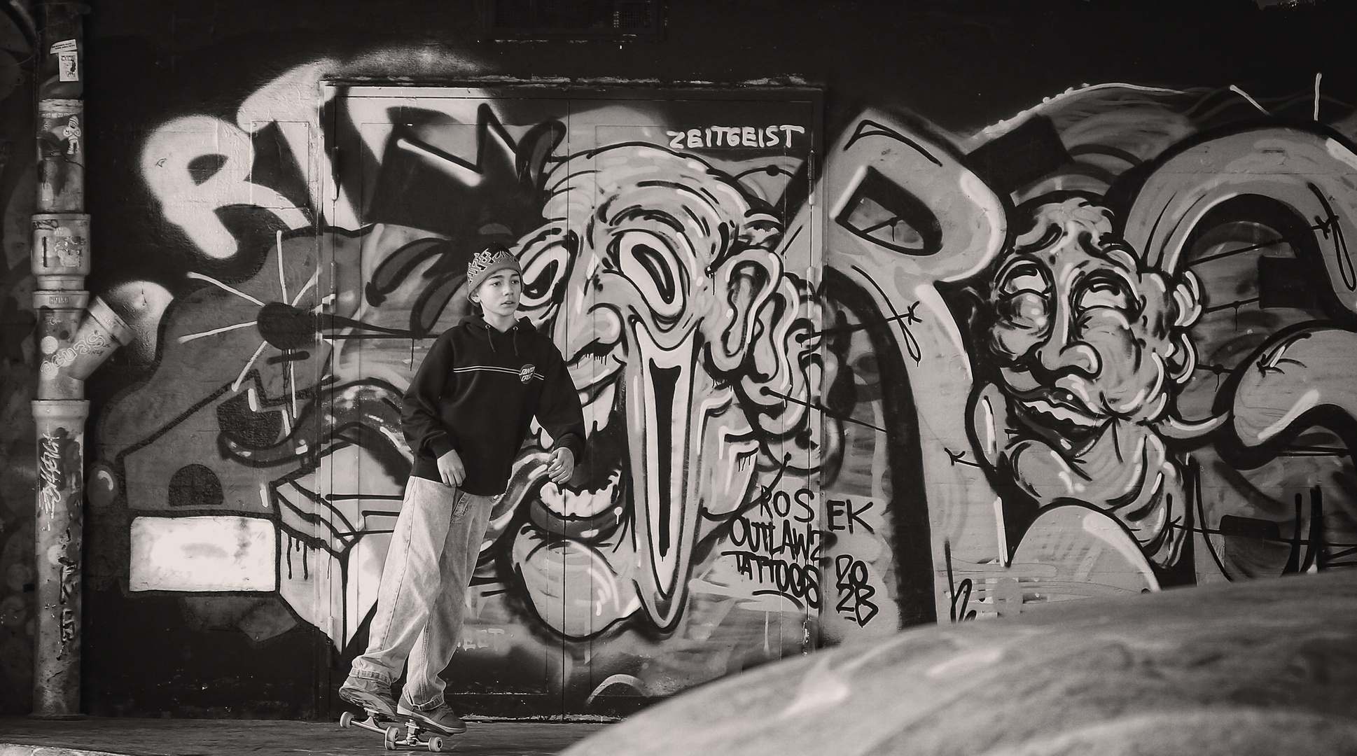 Zeitgeist Foto & Bild | streetart, graffiti & tags, streetfotografie mit menschen ...