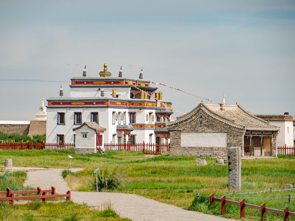 Zentral-Mongolei und Wüste Gobi: im Reich des Dschingis Khan (164) Foto & Bild | buddhismus ...