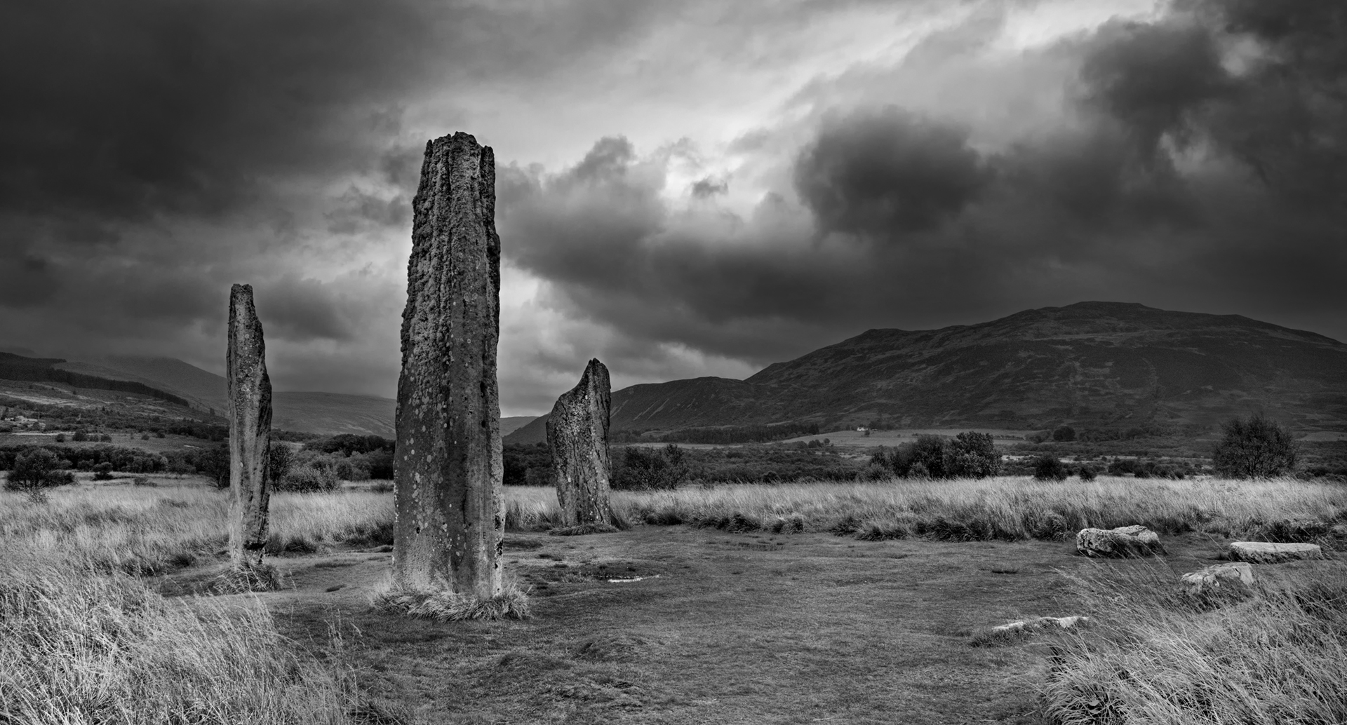 Zeugen vergangener Zeiten Foto & Bild | schottland, wolken, natur ...