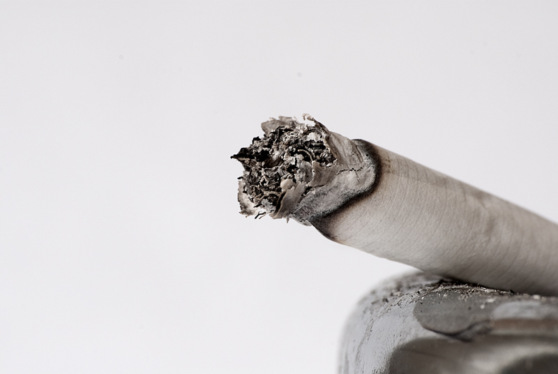 Zigarette Foto & Bild | stillleben, tabak, motive Bilder auf fotocommunity