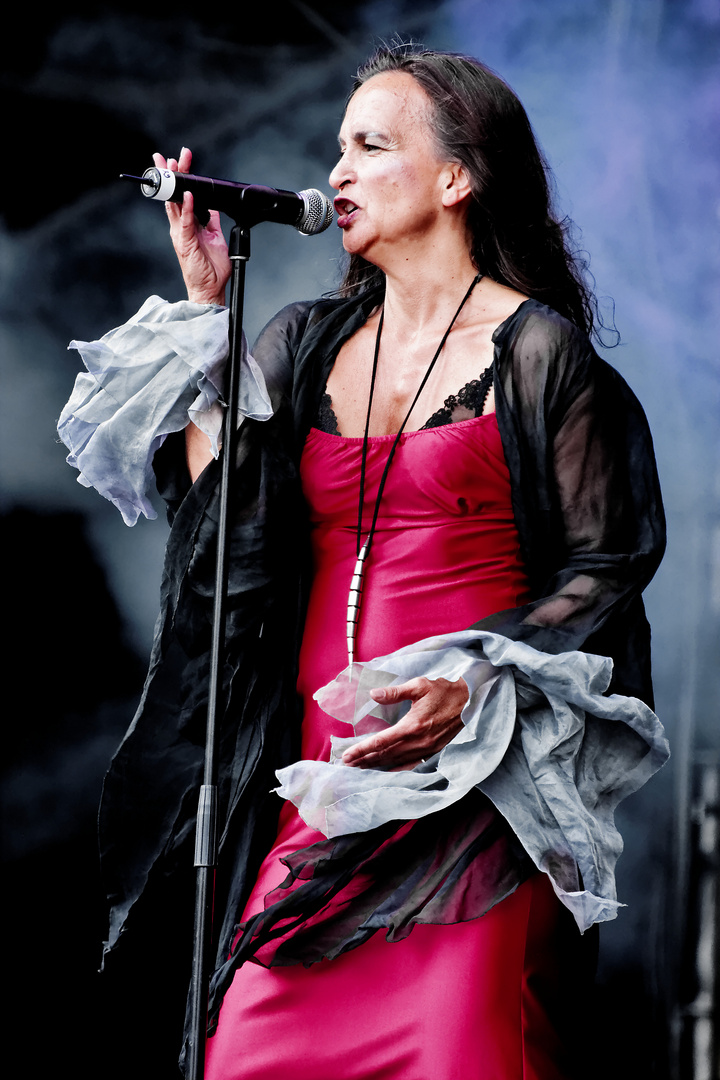 Zita Rock - Tag 2 - Qntal 2 Foto & Bild | erwachsene menschen ...