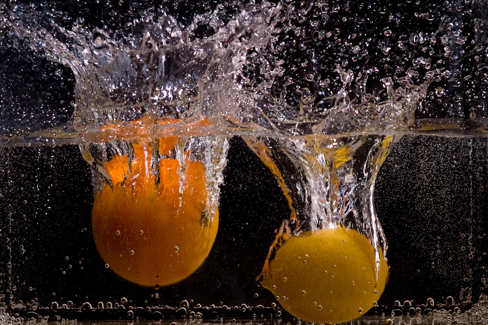 Zitrus trifft Sprudel Foto & Bild | experimente, wasser, tropfen Bilder ...