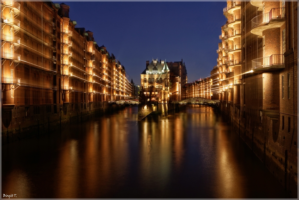 Zoom ~ Fleetschlösschen Foto & Bild | deutschland, europe, hamburg Bilder auf fotocommunity