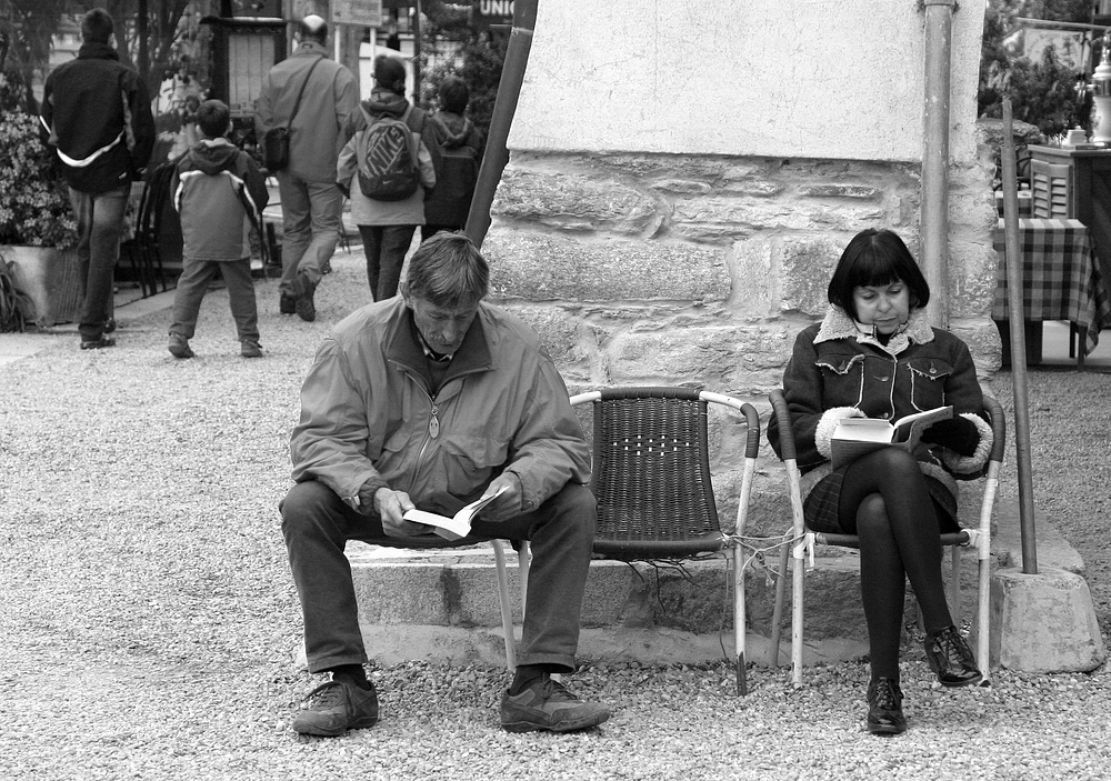 Zu Zweit allein Foto & Bild | streetfotografie mit menschen, street, menschen Bilder auf ...