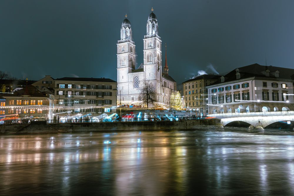 Zürich by night Foto & Bild | kirche, nacht, nachtaufnahme Bilder auf fotocommunity