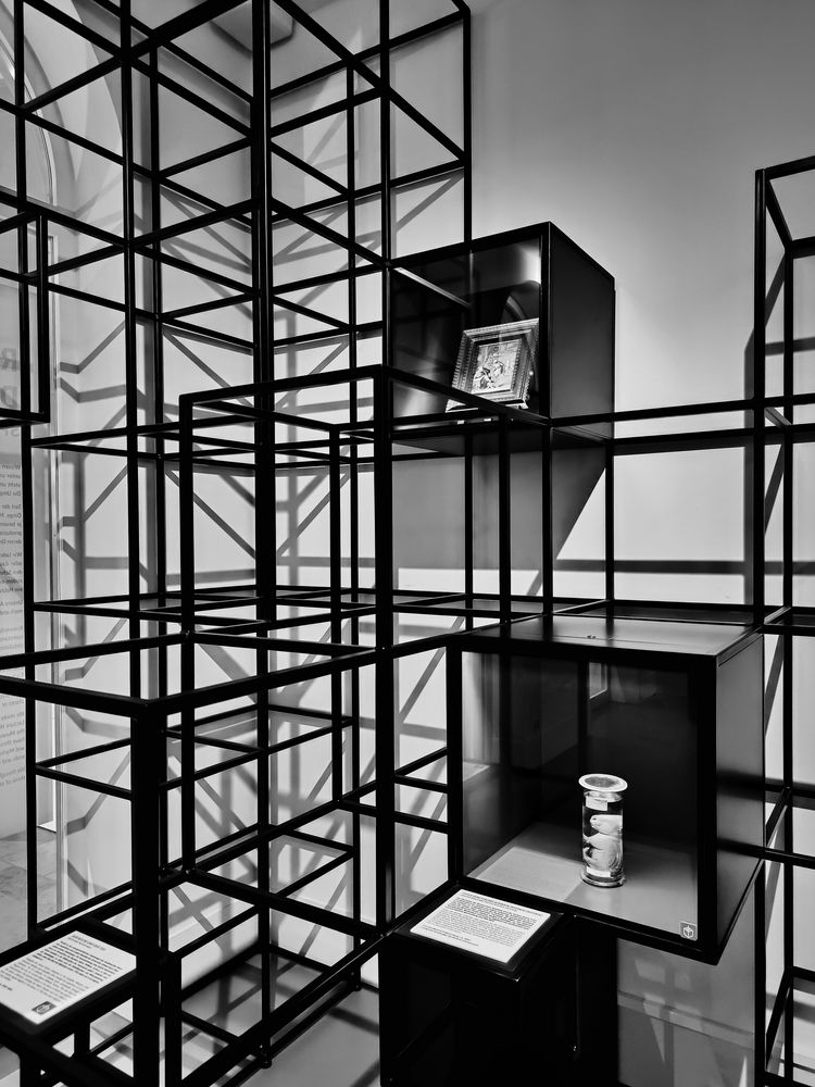 Zum Schwarz-Weißen Freitag - Ein Blick in das Ausstellungskonzept vom Forum Wissen in Göttingen ...