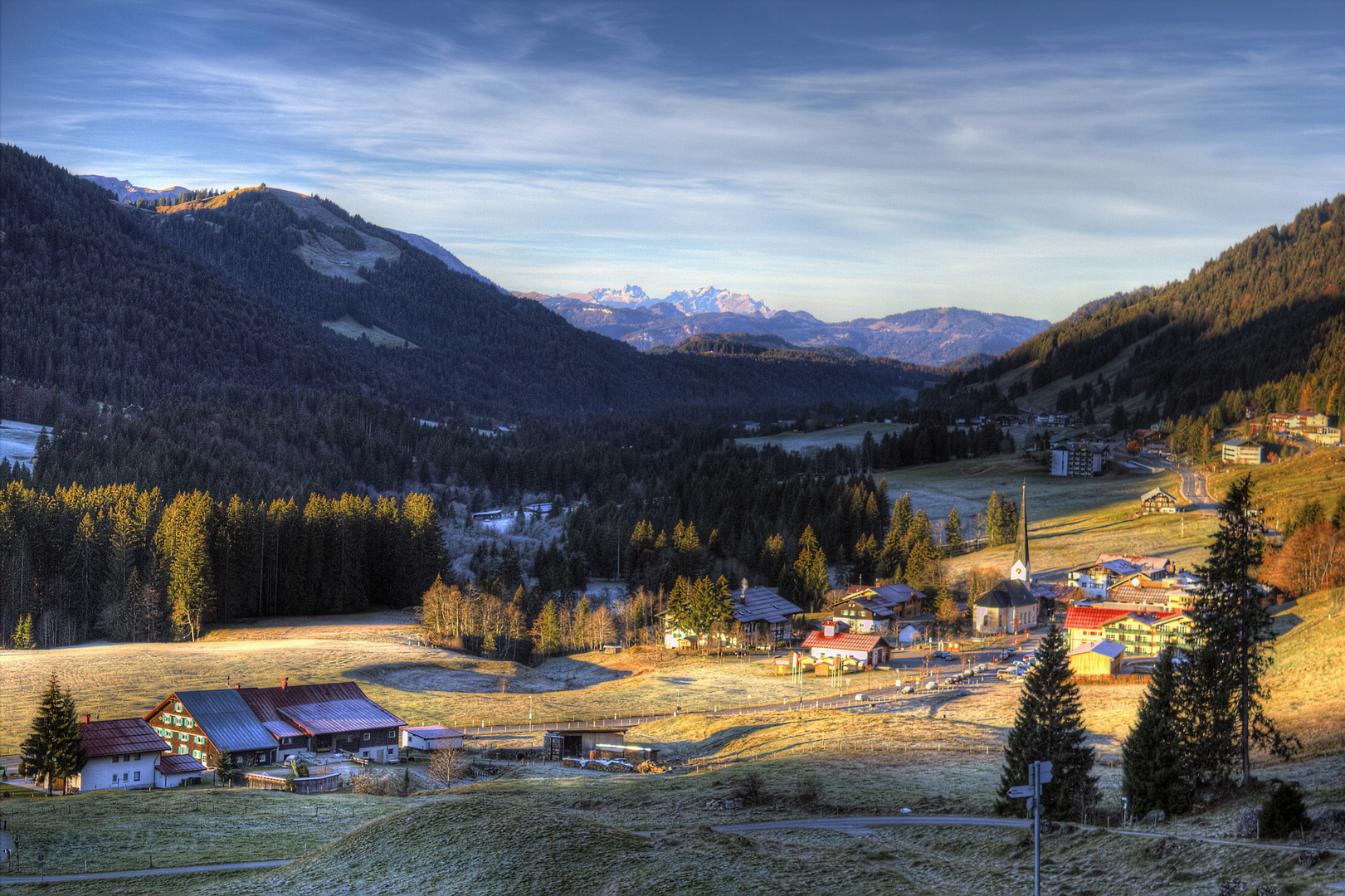 Zum Sonnenaufgang in Balderschwang Foto & Bild | landschaft, berge ...