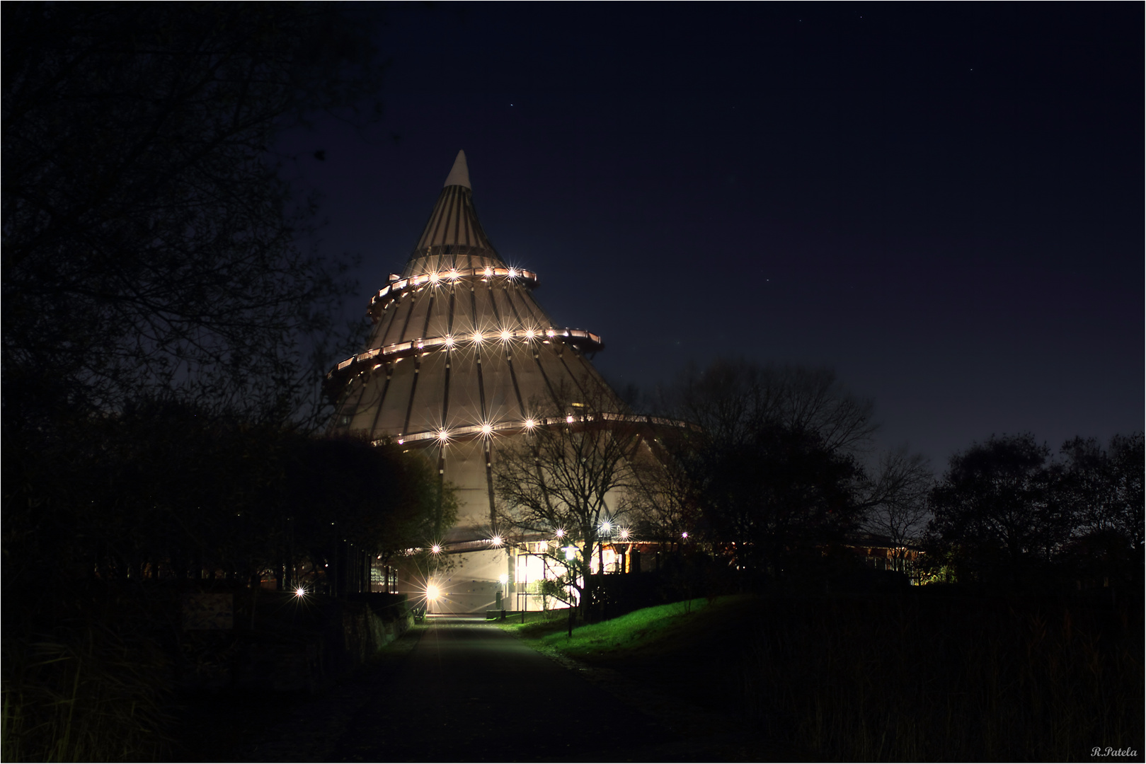 Zur späten Stunde Foto & Bild | spezial, nachtaufnahme, slnf Bilder auf ...