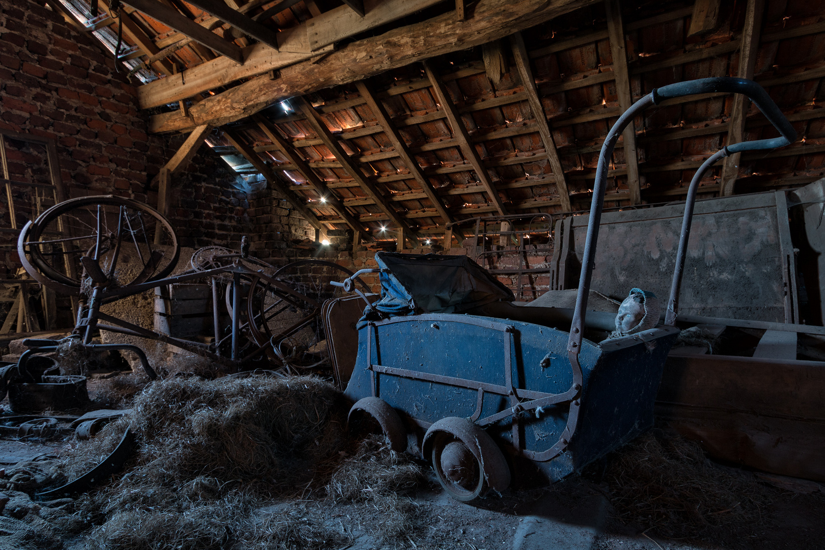 zurückgelassen... Foto & Bild | marode, alt, marodes Bilder auf ...
