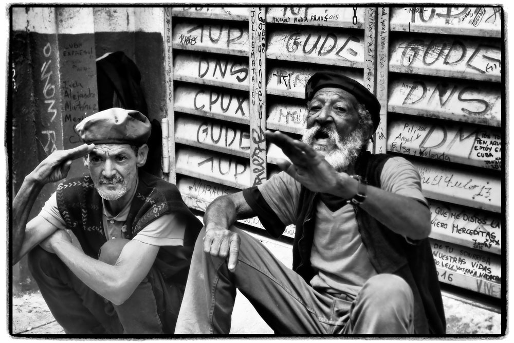 Zwei-Freunde Foto & Bild | portrait, männer, szene Bilder auf fotocommunity