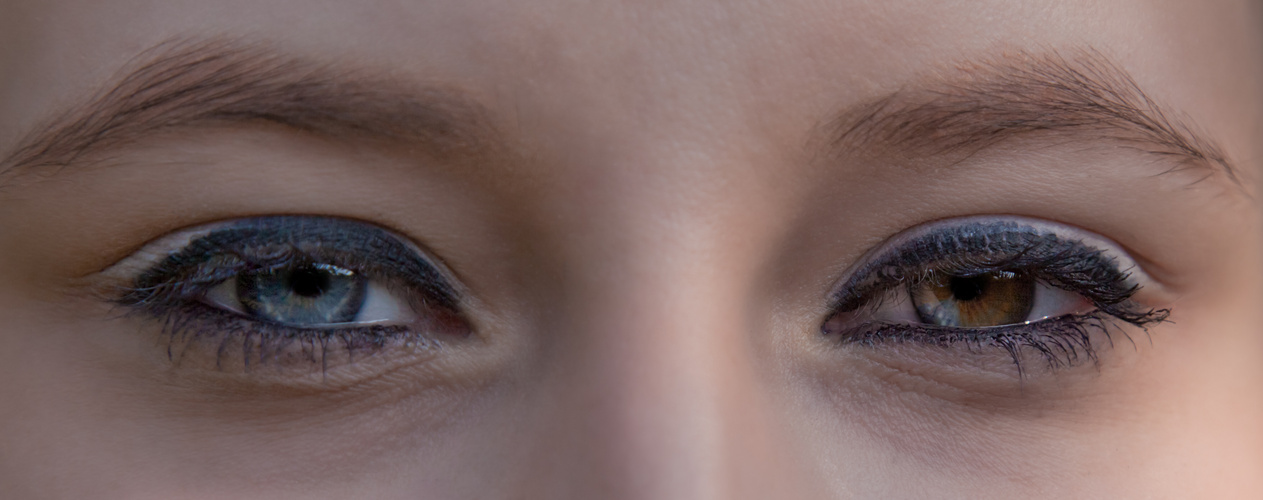 Zwei glückliche Augen Foto & Bild | fotos von teilen des gesichts ...