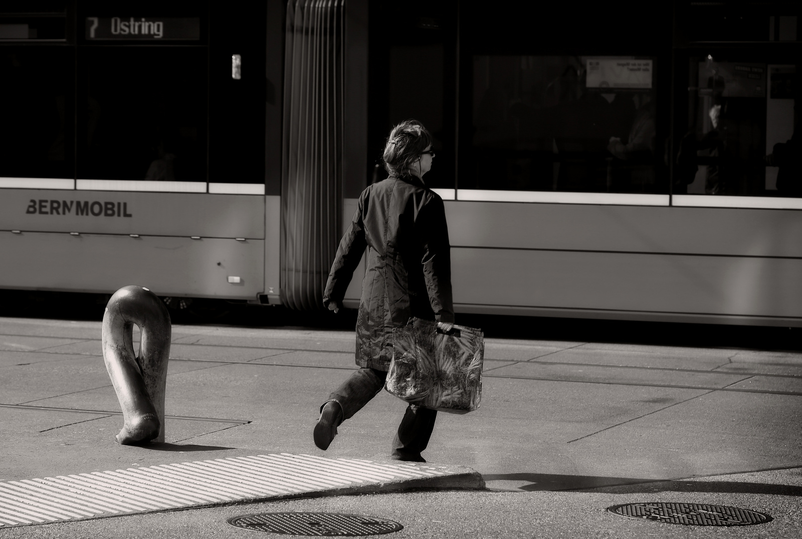 Zweibeiner Foto & Bild | streetart, graffiti & tags, streetfotografie mit menschen ...