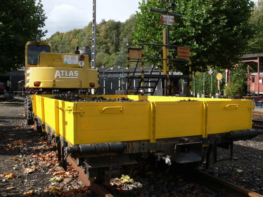 Zweiwegebagger mit Kla 03 Foto & Bild | schienensonderfahrzeuge ...