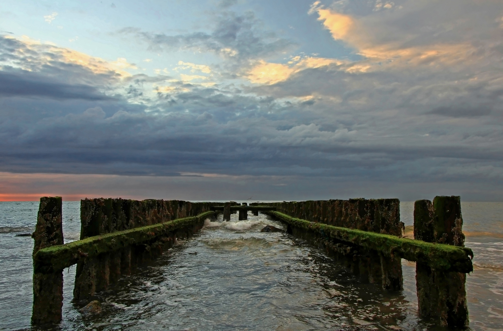 Zwischen Ebbe und Flut Foto & Bild | europe, benelux, landschaft Bilder ...