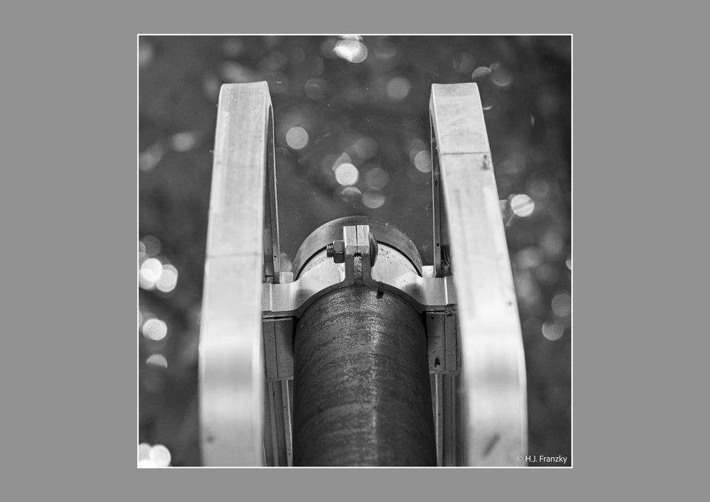 zwischenSchilderhaltemutter_01 Foto & Bild | projekte, monochrom, bearbeitungs - techniken ...